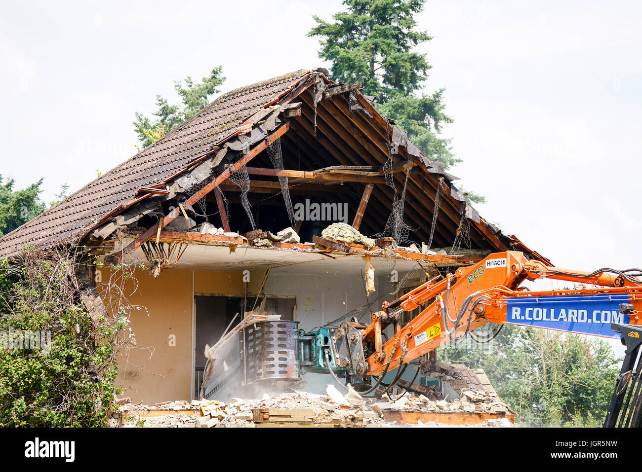Waverley borough council hi-res stock photography and images - Alamy