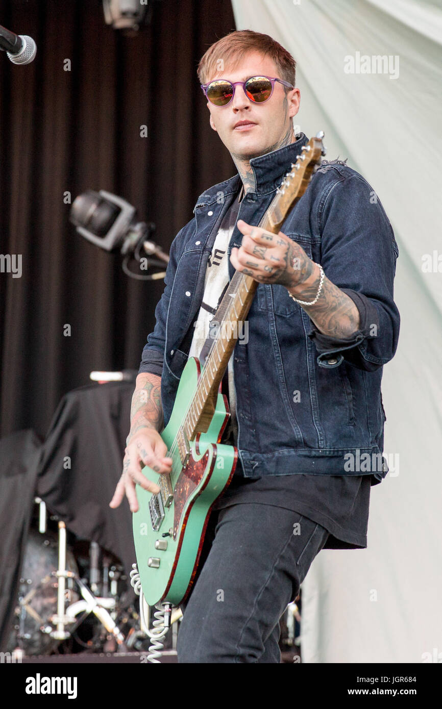 Milwaukee, Wisconsin, USA. 8th July, 2017. JOHNNY STEVENS of Highly ...