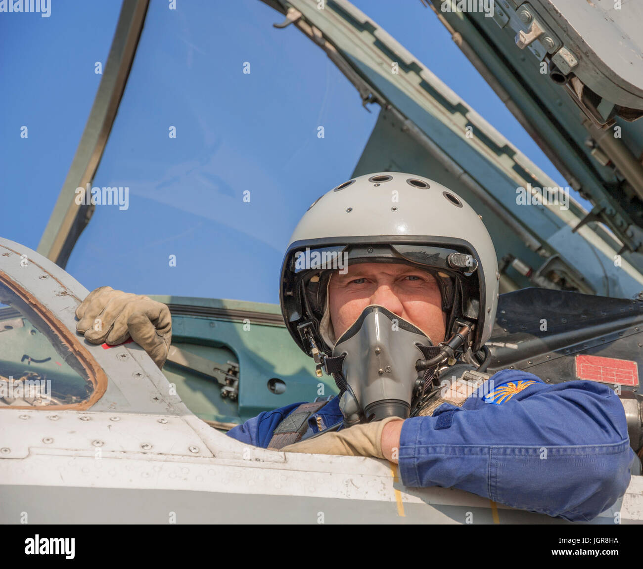 Military pilot in the cockpit of a jet aircraft Stock Photo - Alamy
