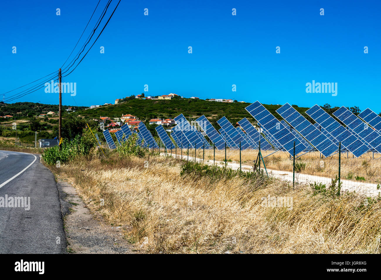 Solar field hi-res stock photography and images - Alamy