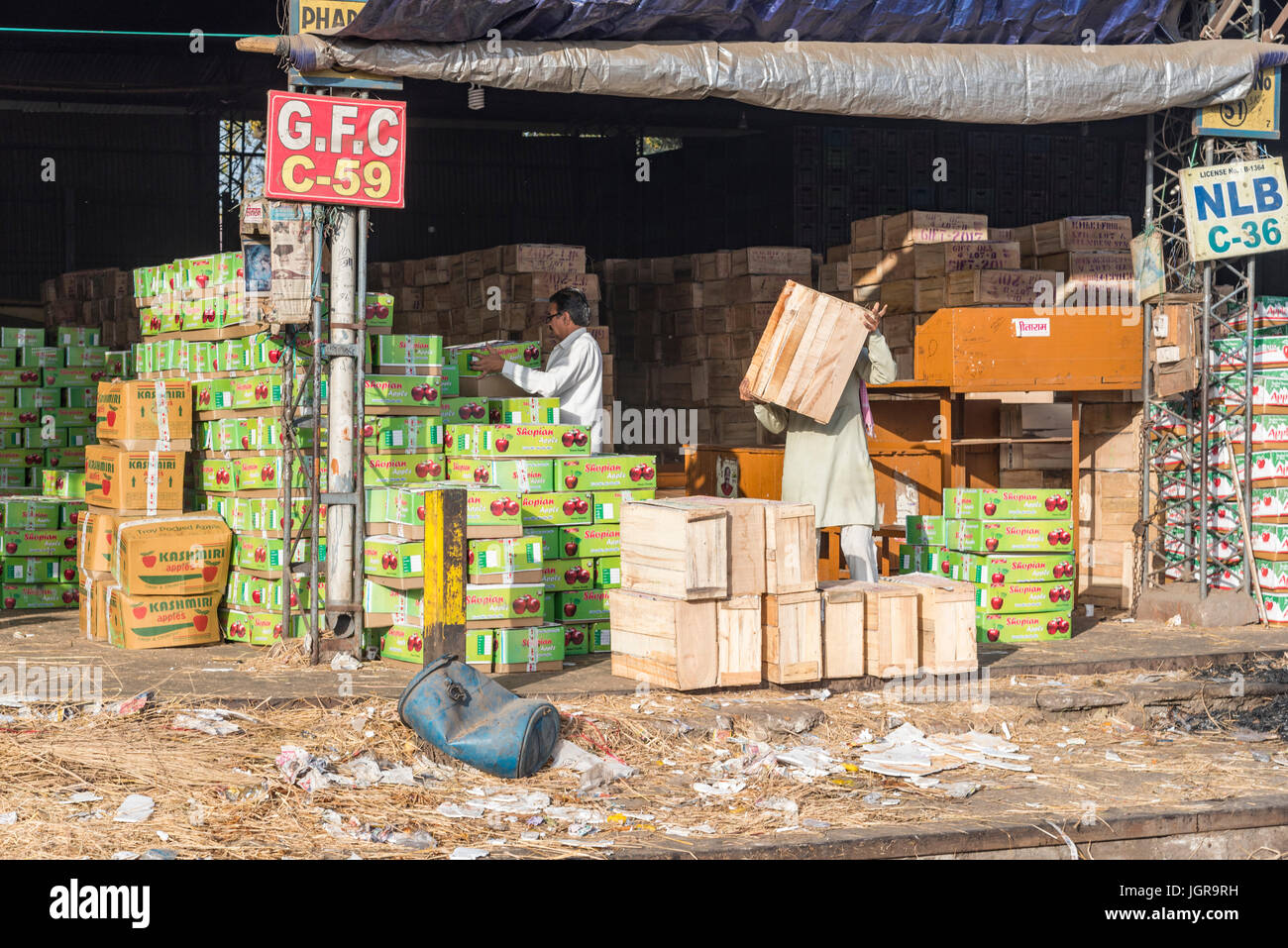 Azadpur wholesale market, delhi, india hi-res stock photography and ...
