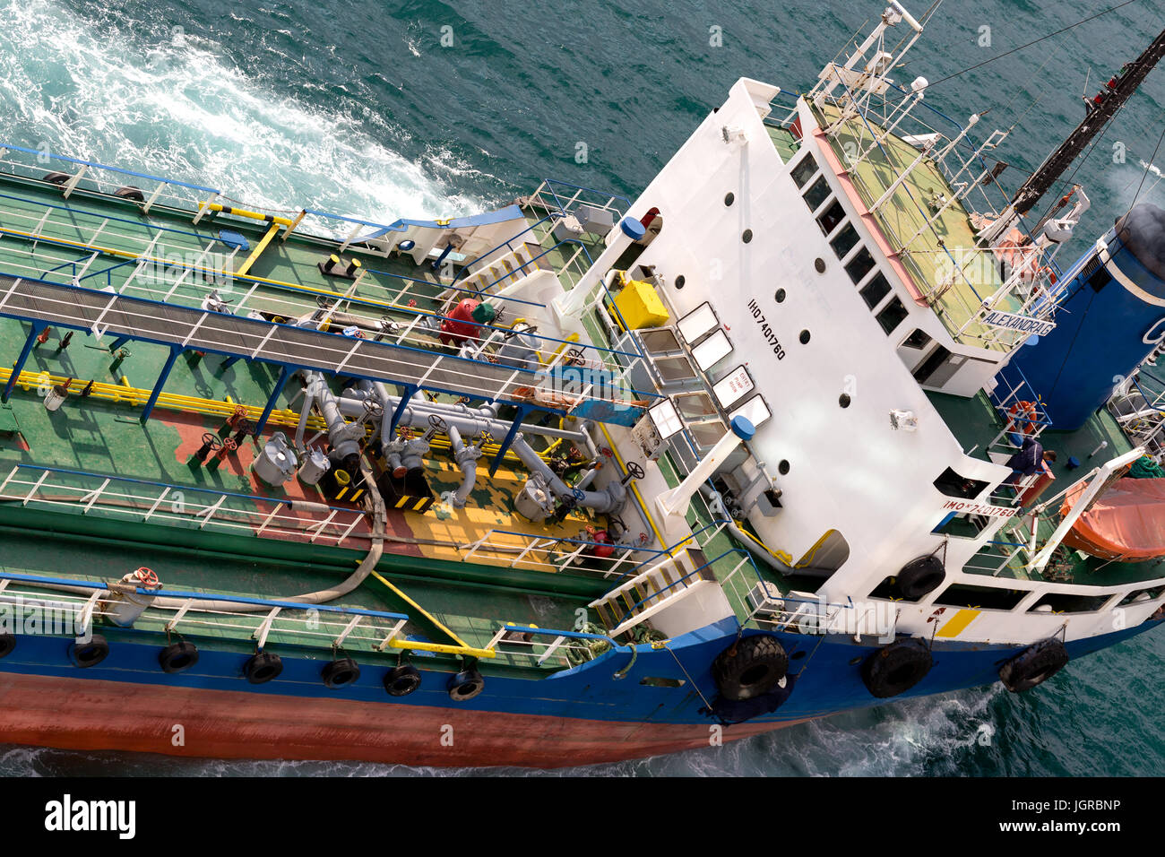 Bunkering vessels hi-res stock photography and images - Alamy