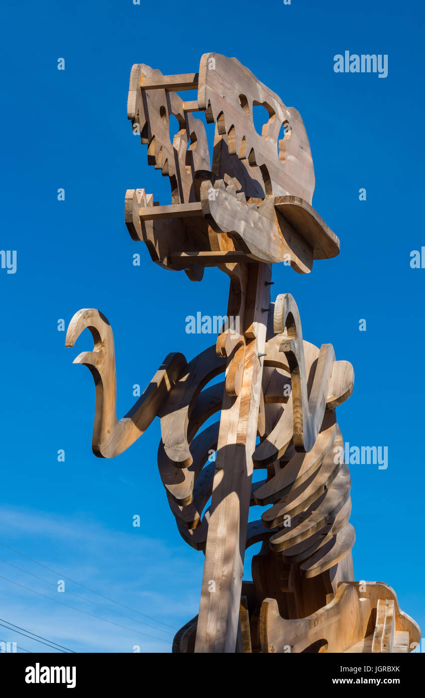 Wooden frame of the dinosaur Tyrannosaurus Rex Stock Photo - Alamy