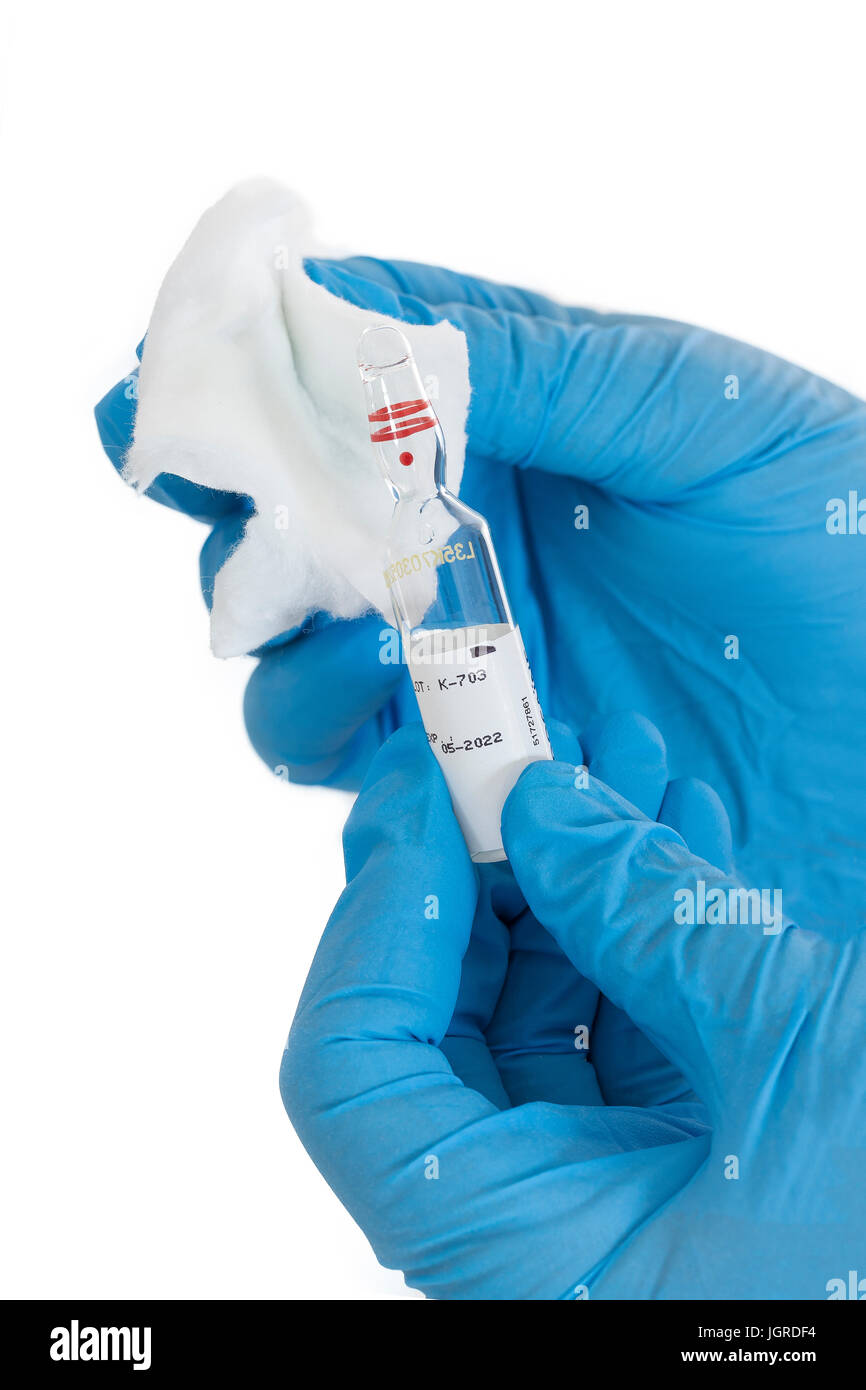 Glass ampule medication in hi-res stock photography and images - Alamy