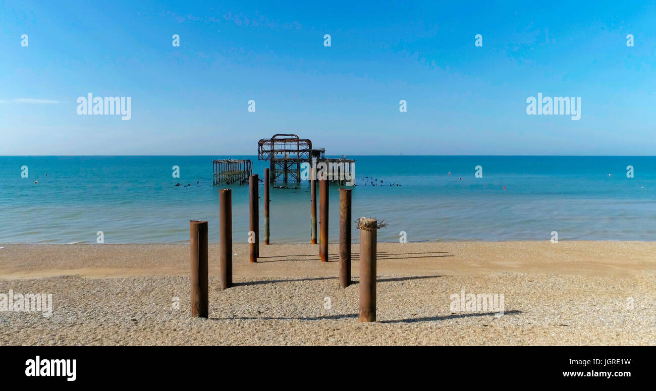 Steel structure brighton west pier hi-res stock photography and images ...