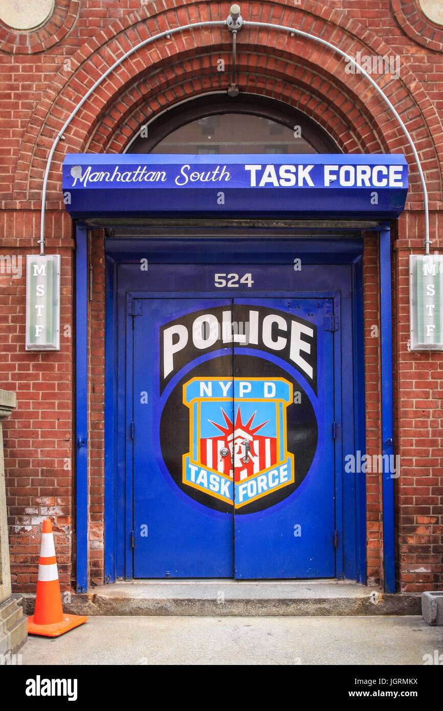 Police station gate hi-res stock photography and images - Alamy