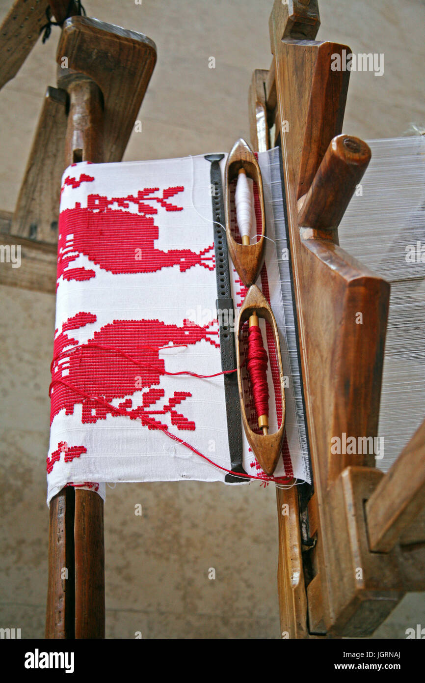 History of weaving hi-res stock photography and images - Alamy