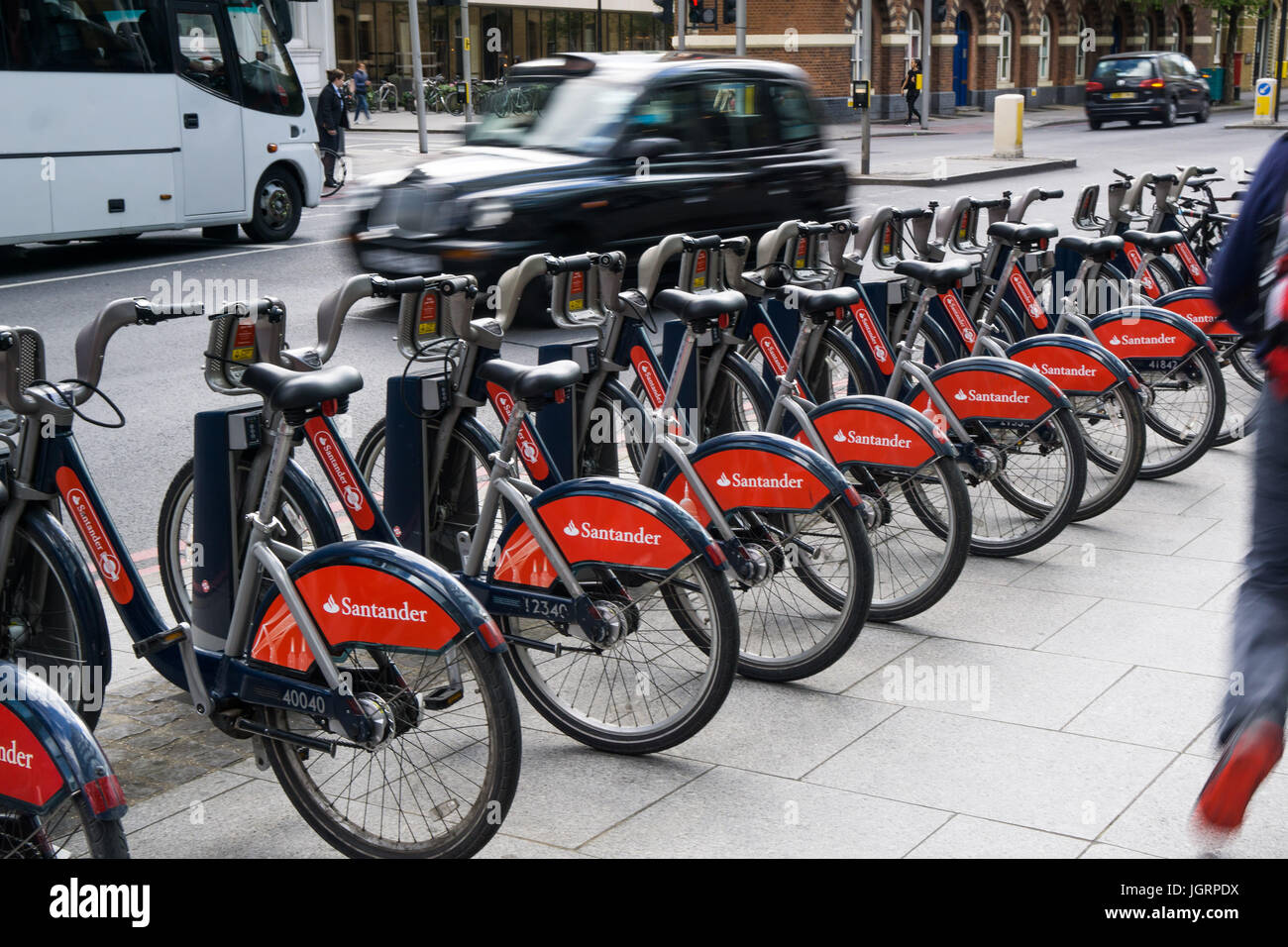 Collection of cycles hi-res stock photography and images - Alamy