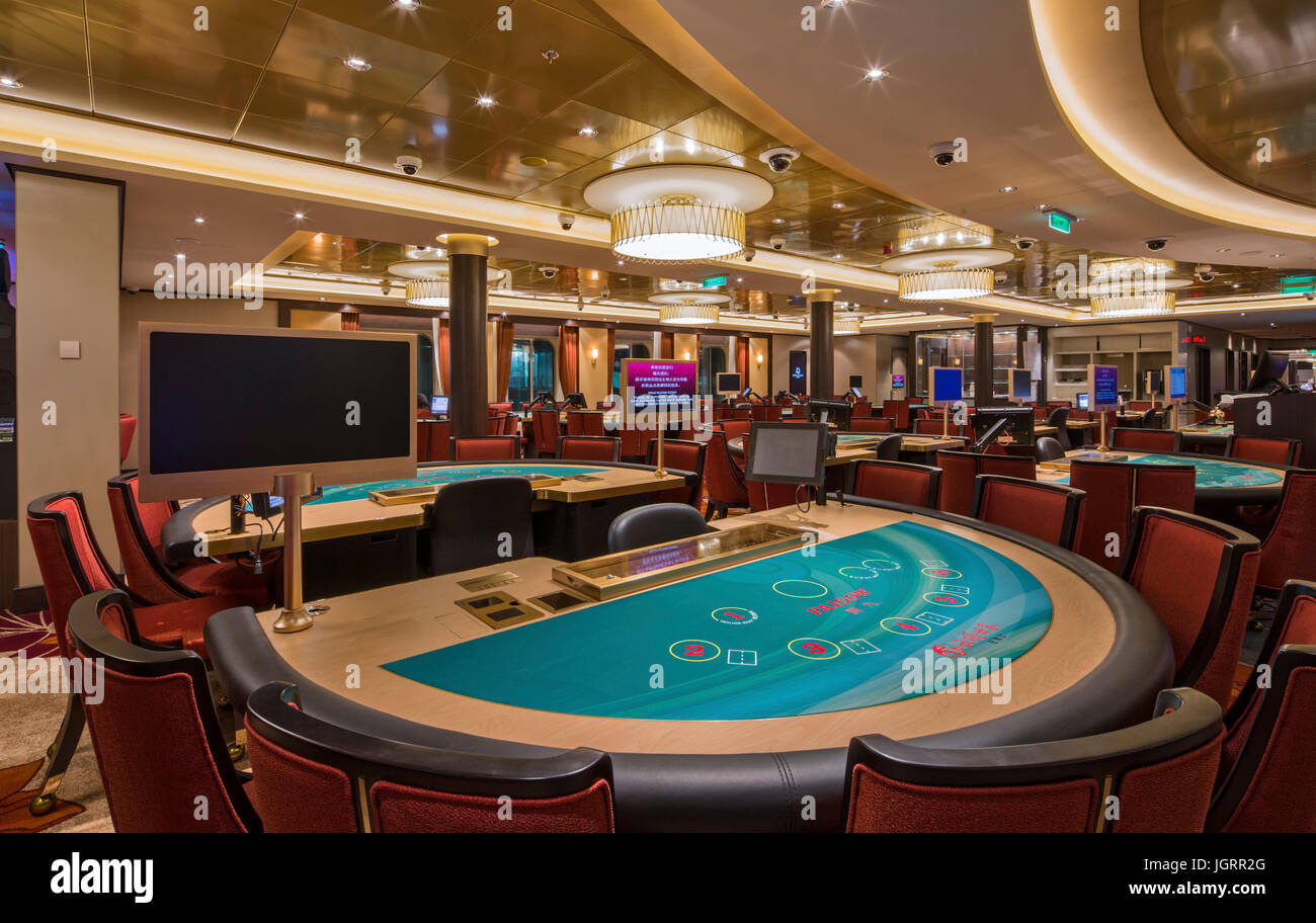 Genting Dream Cruise Ship High Resolution Stock Photography and Images ...