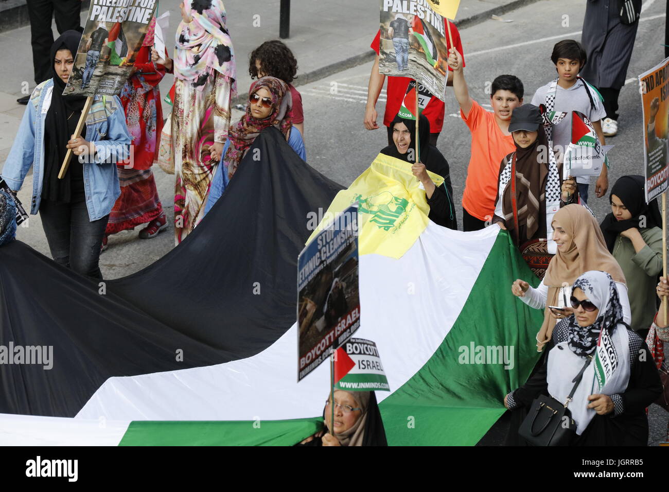 London quds day protest hi-res stock photography and images - Alamy