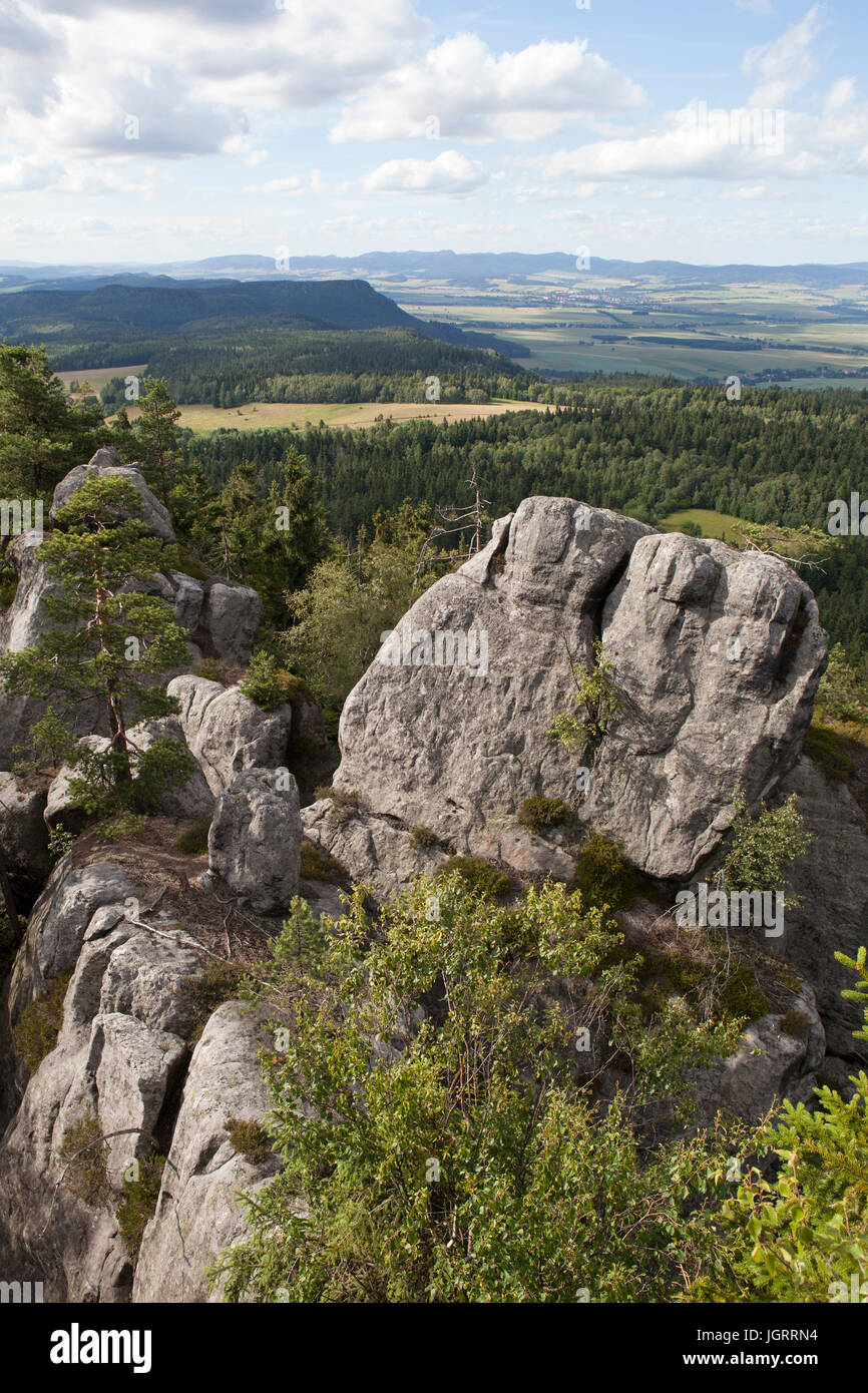 Table hike hi-res stock photography and images - Alamy