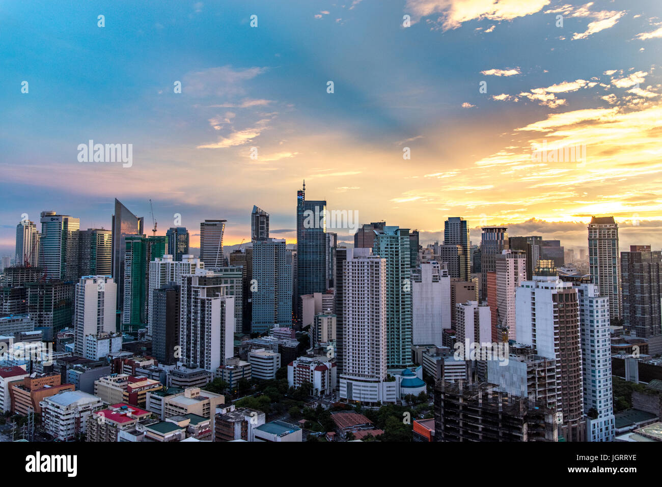 Skyline makati city manila sunrise hi-res stock photography and images ...