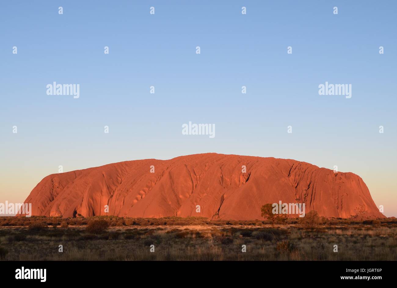 Roadtrip uluru hi-res stock photography and images - Alamy