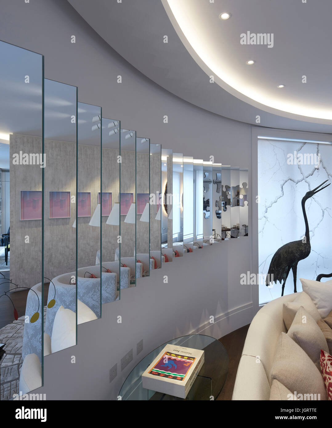 Chelsea bird hi-res stock photography and images - Alamy