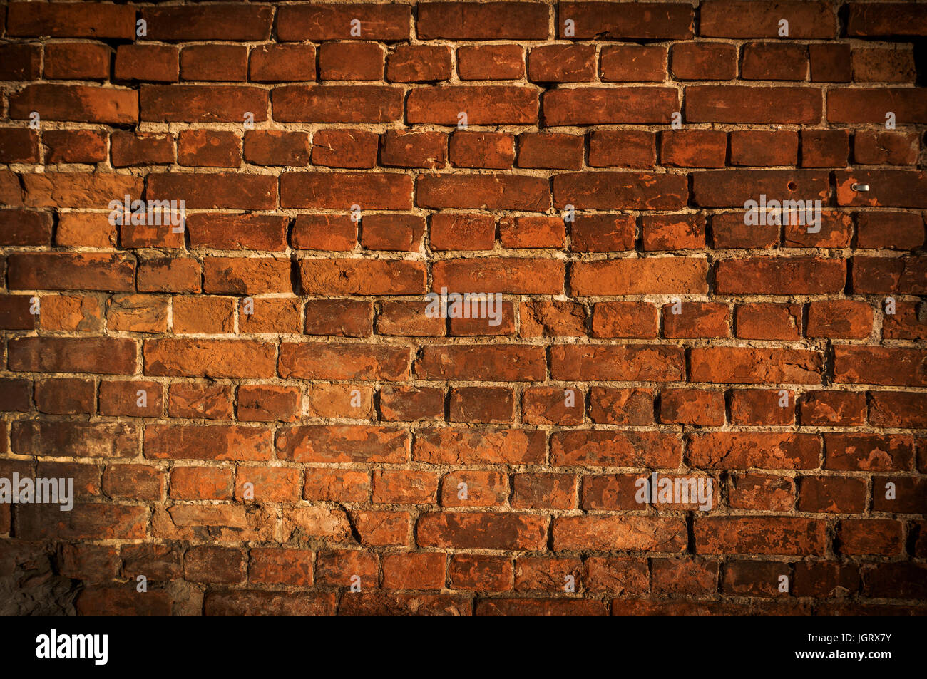 Texture of old red brick close up Stock Photo - Alamy