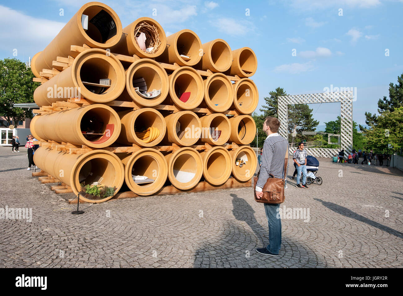 Documenta 14 in Kassel: Ršhren Installation, When we were exhaling ...