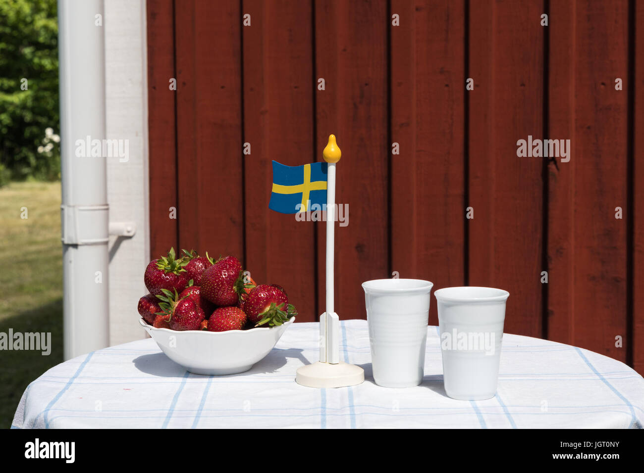 Swedish flag outside red hi-res stock photography and images - Alamy