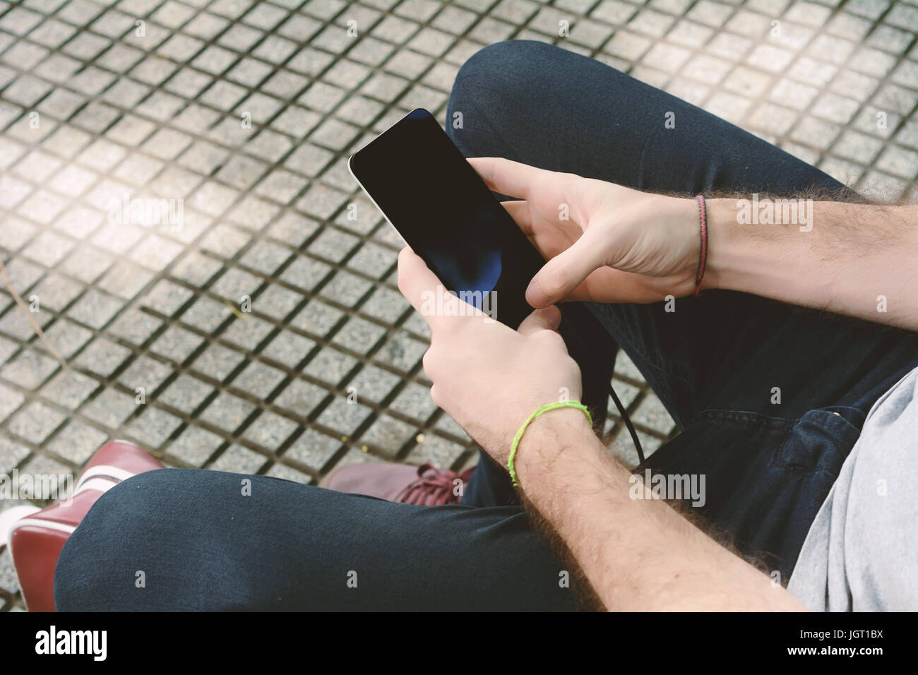 Typing communication hi-res stock photography and images - Alamy