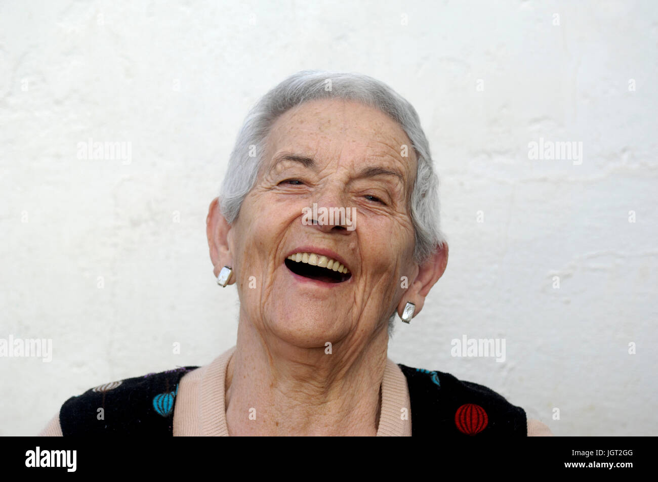 senior woman laughing Stock Photo - Alamy