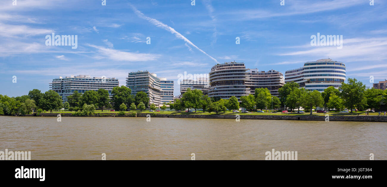 WASHINGTON, DC, USA - Watergate Complex, on the Potomac RIver Stock ...
