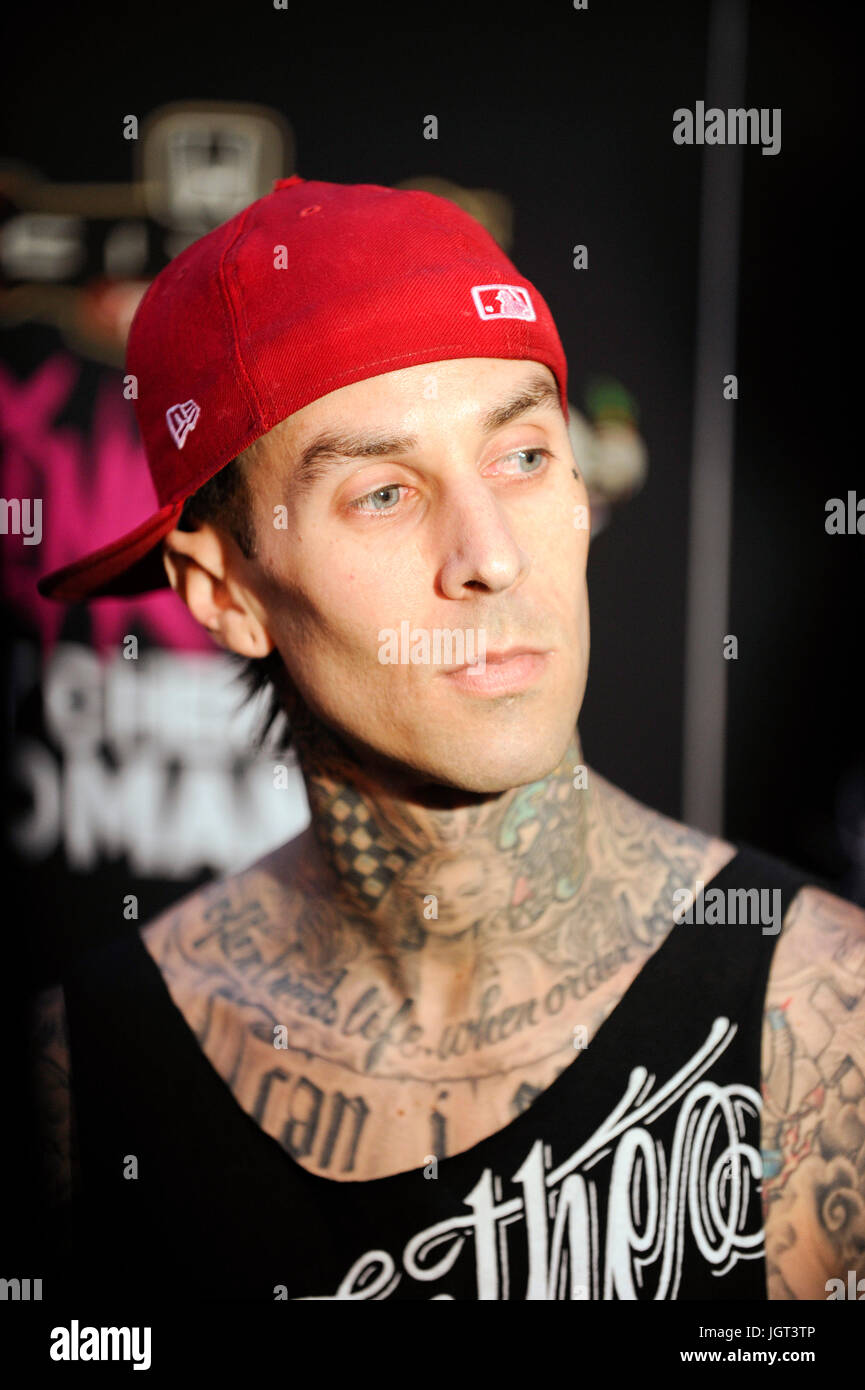 Travis barker drummer hi-res stock photography and images - Alamy