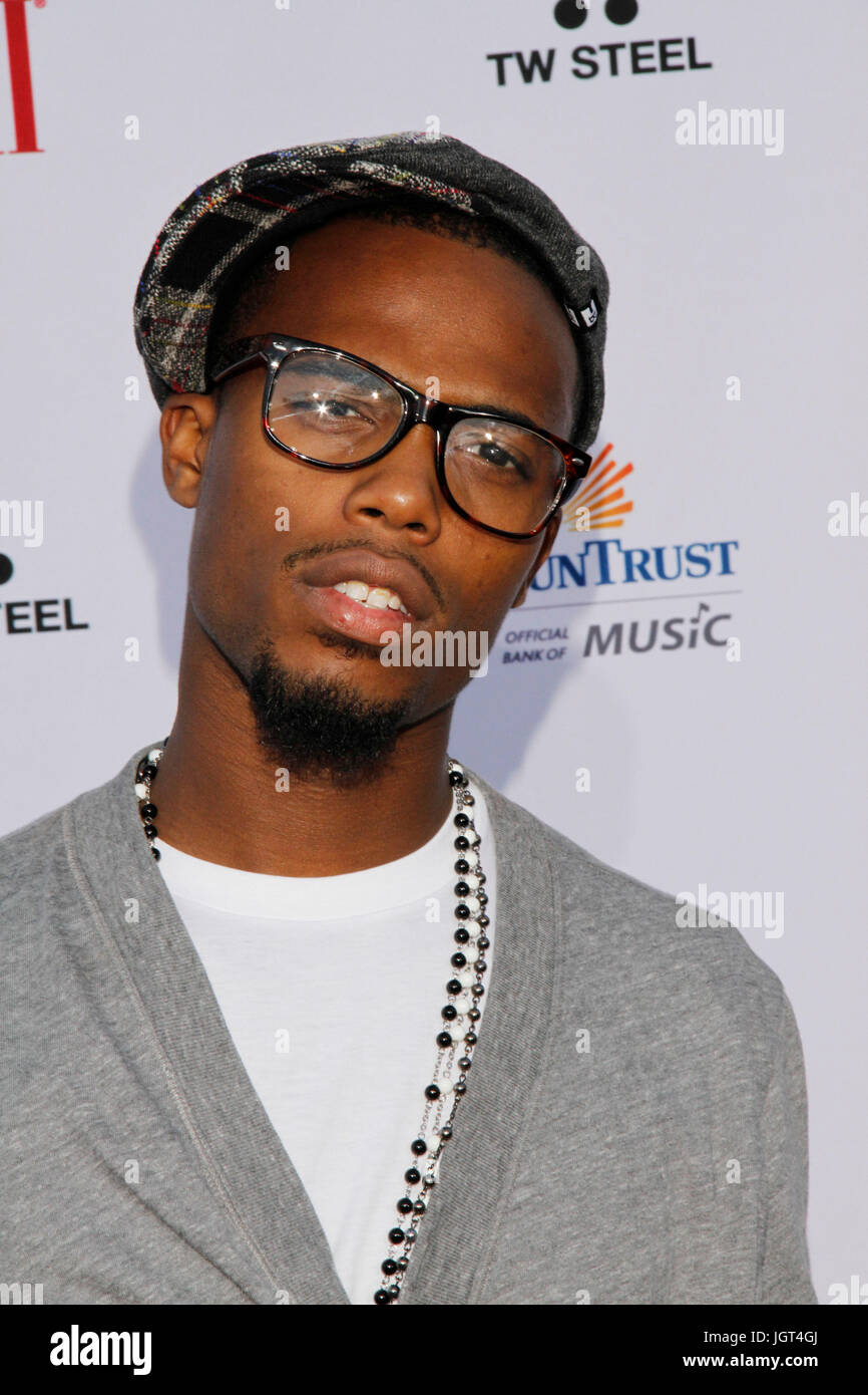 B.o.B arrives 2010 BMI Urban Music Awards Pantages Theatre September 10 ...