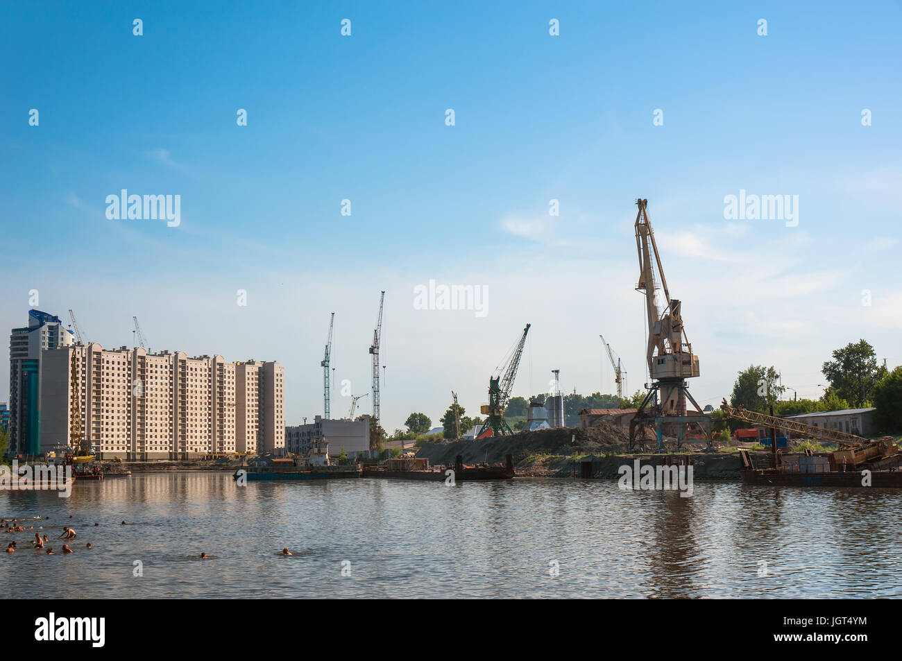 Oil transshipment hi-res stock photography and images - Alamy