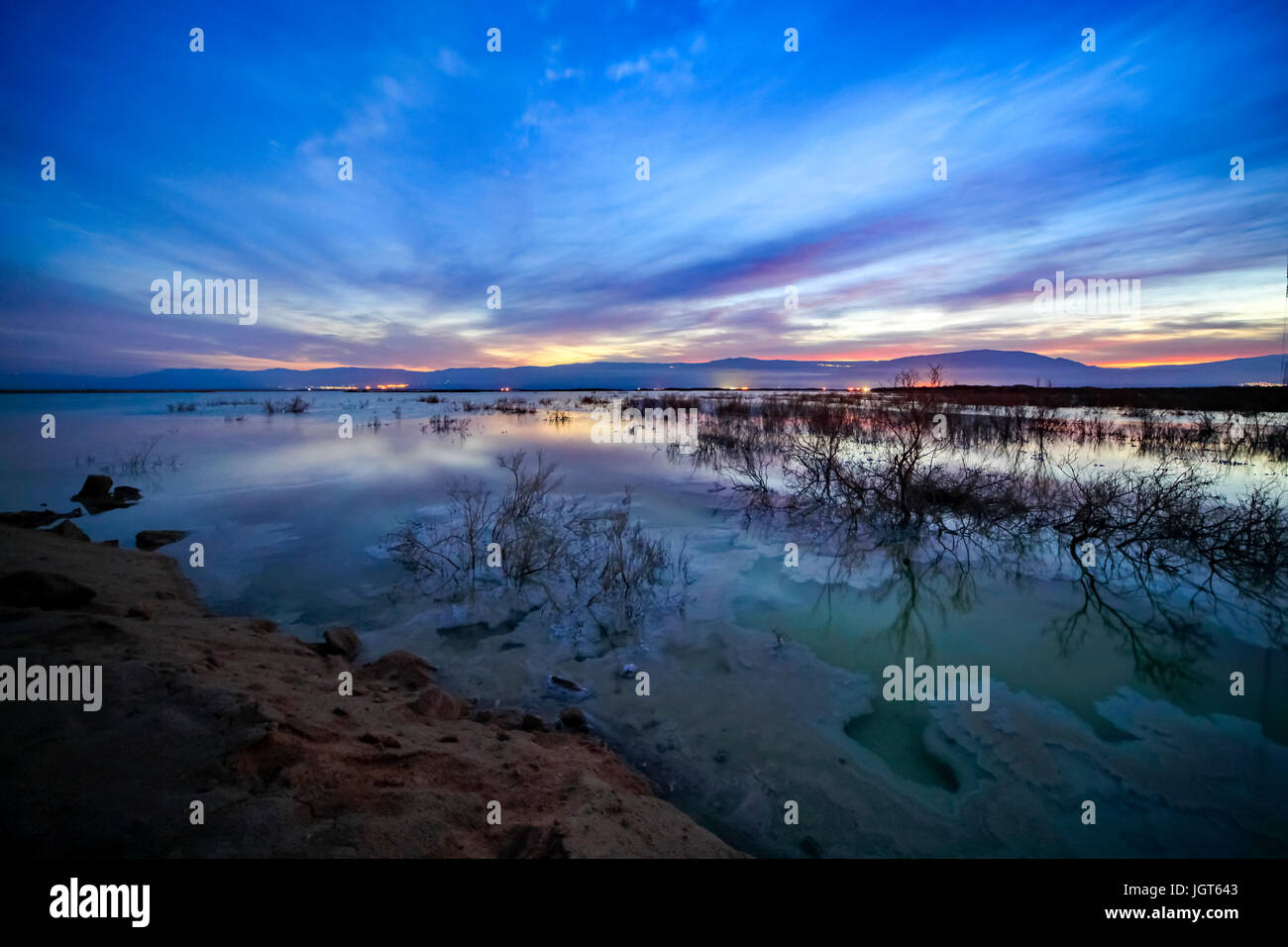 Sunrise over dead sea hi-res stock photography and images - Alamy