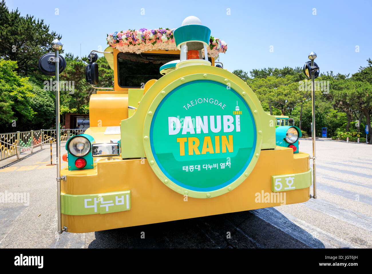 Korean wave train hi-res stock photography and images - Alamy