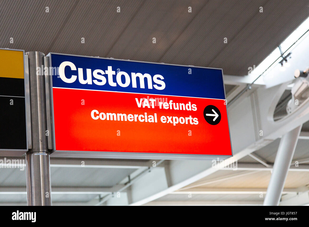 Customs Airport Stock Photos & Customs Airport Stock Images - Alamy