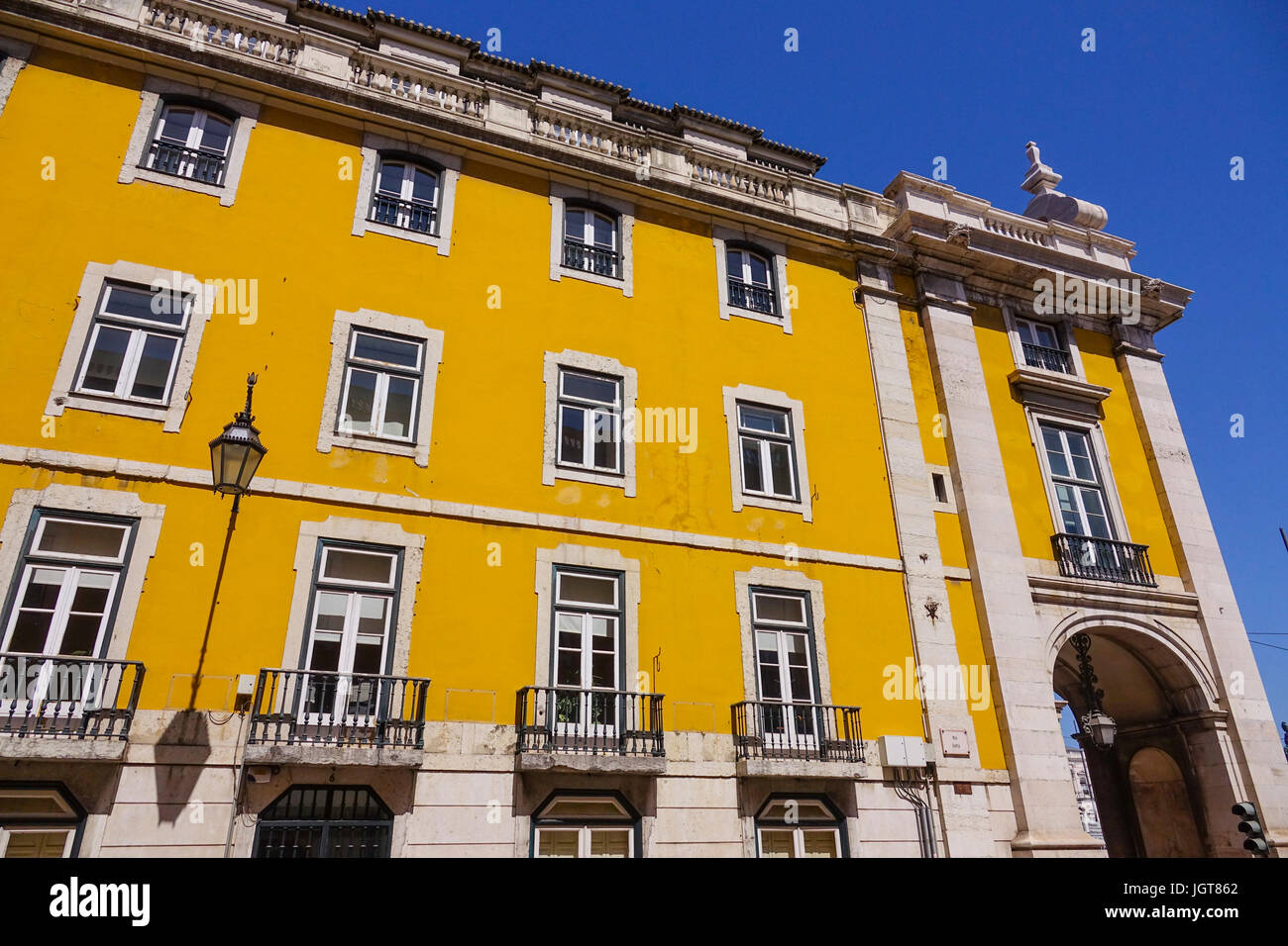 The colorful buildings of Lisbon Stock Photo - Alamy