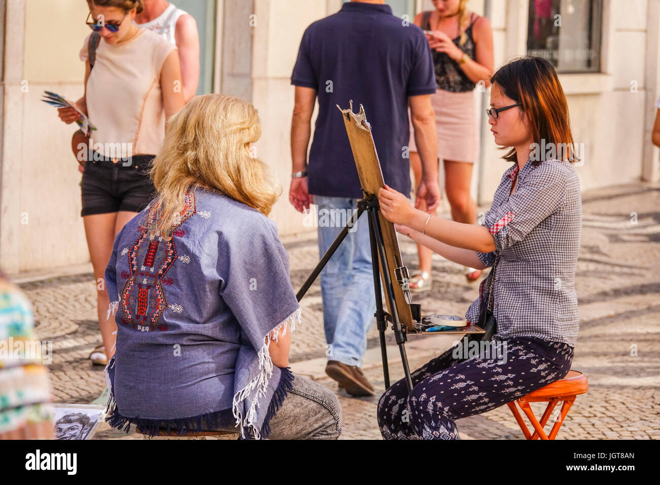 Street artist - street painter in Lisbon Stock Photo - Alamy