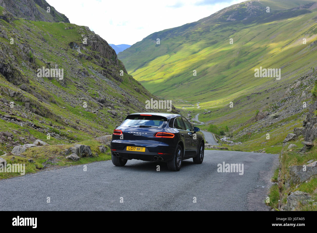 Honister pass in lake district hi-res stock photography and images - Alamy
