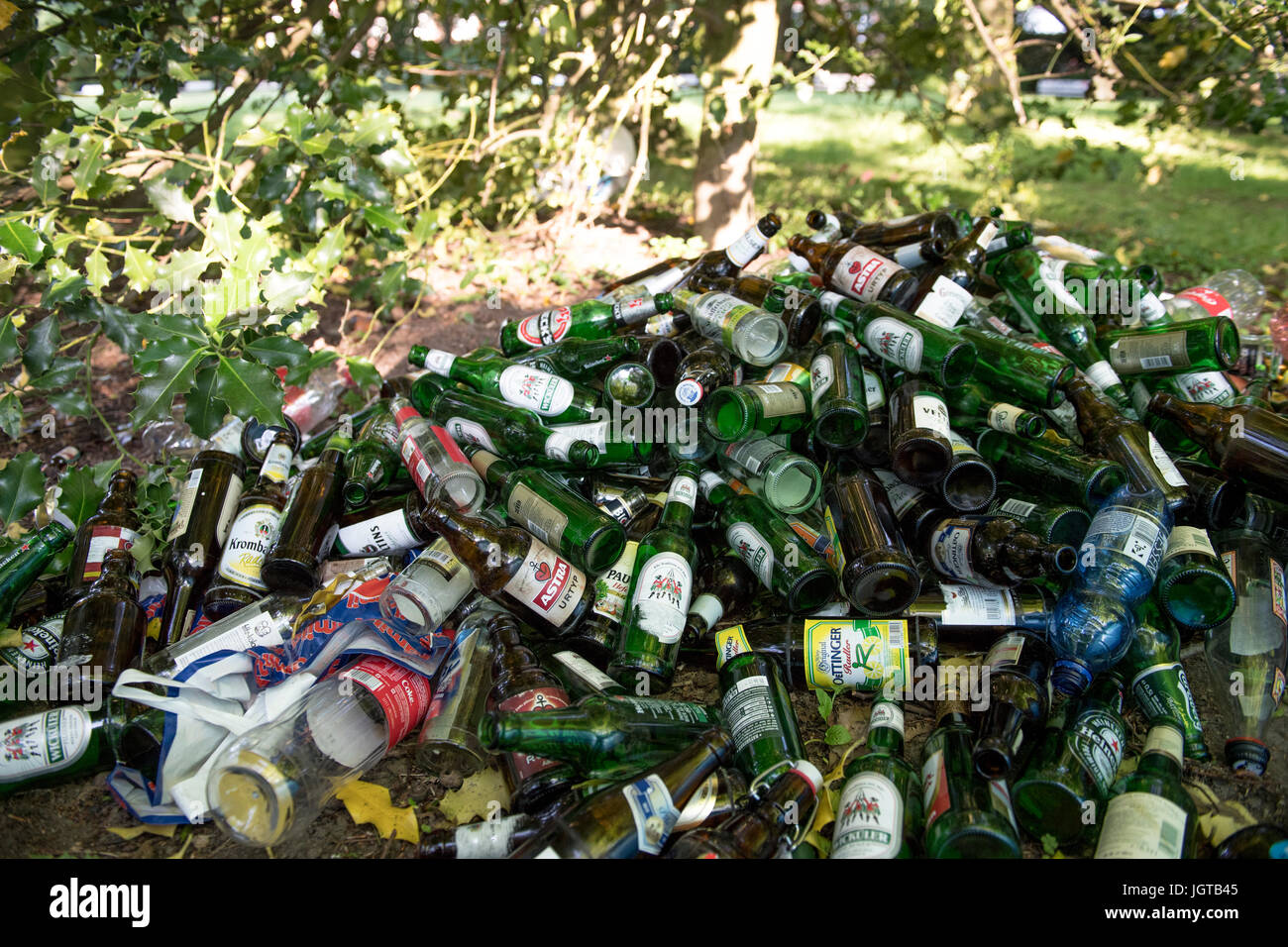 trash clean up after a big event Stock Photo - Alamy