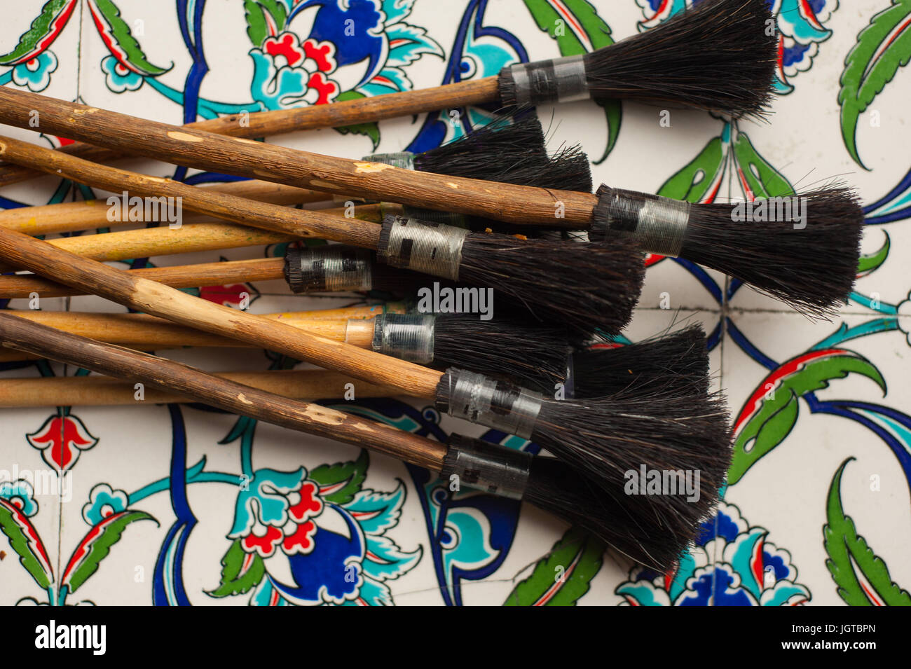 Marbling comb hi-res stock photography and images - Alamy