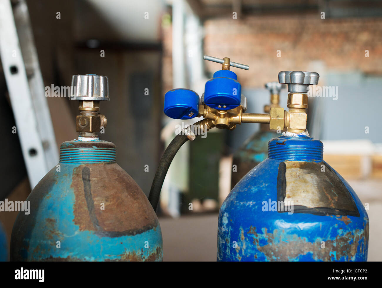 Gas balloons hi-res stock photography and images - Alamy