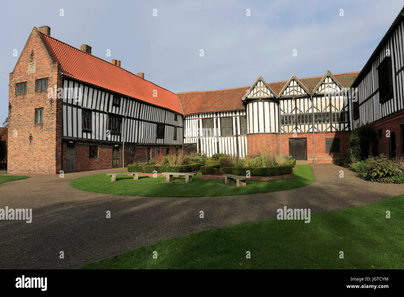 Gainsborough Old Hall, a medieval manor house in Gainsborough town ... Gainsborough Old Hall, a medieval manor house in Gainsborough town ...