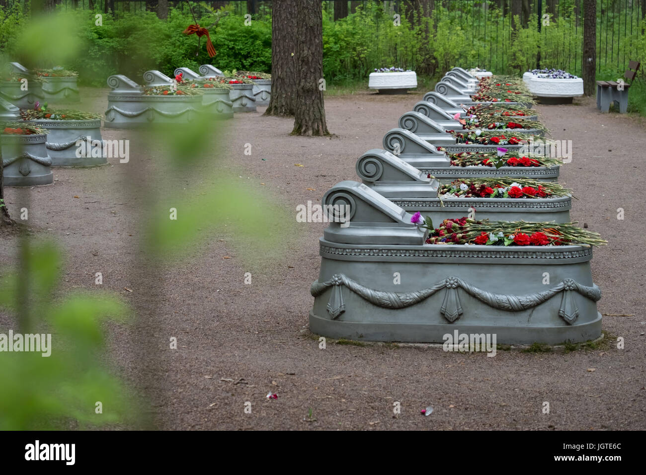Russian military cemetery hi-res stock photography and images - Alamy