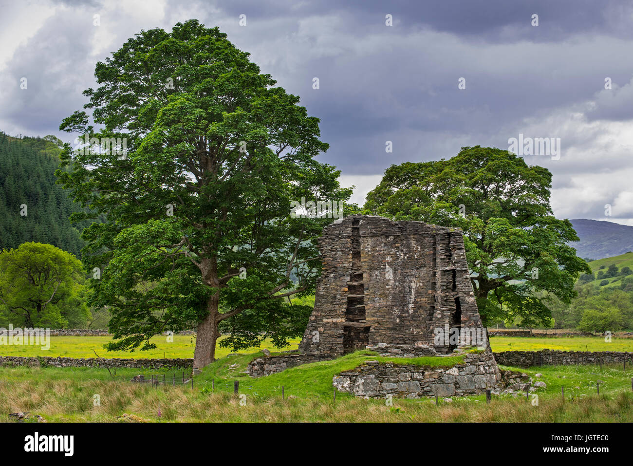 Scottish roundhouse hi-res stock photography and images - Alamy