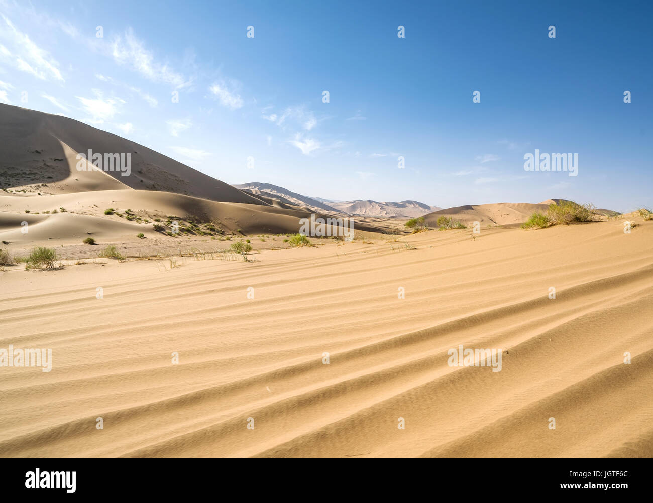 Gobi desert – china mongolia hi-res stock photography and images - Alamy