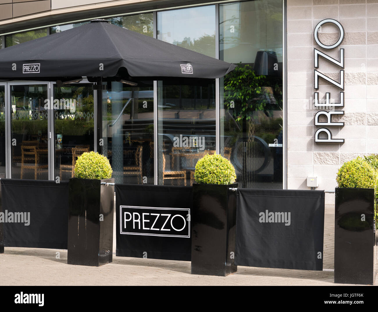 Prezzo restaurant at Corby town centre, Northamptonshire, England Stock ...