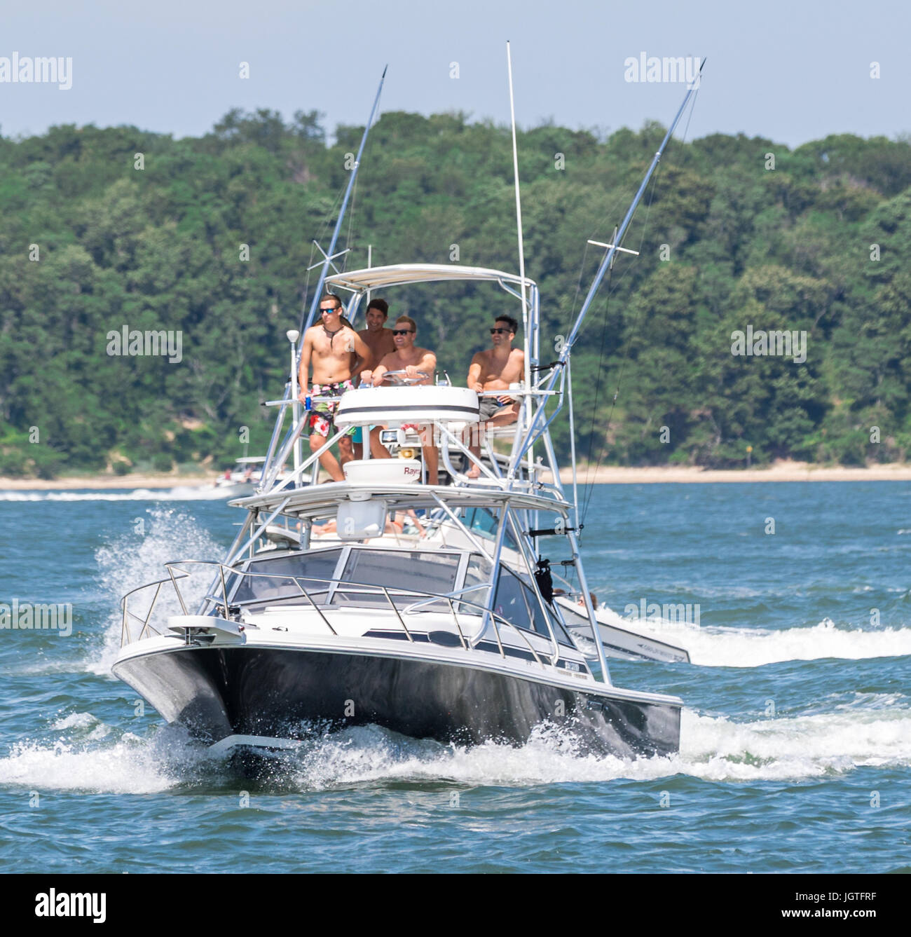 Two power boats hi-res stock photography and images - Alamy