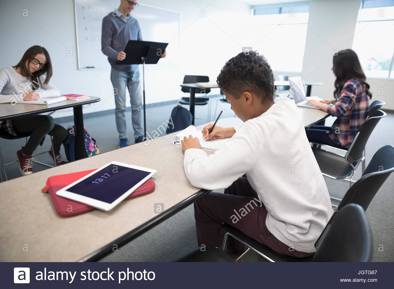 Child podium debate hi-res stock photography and images - Alamy
