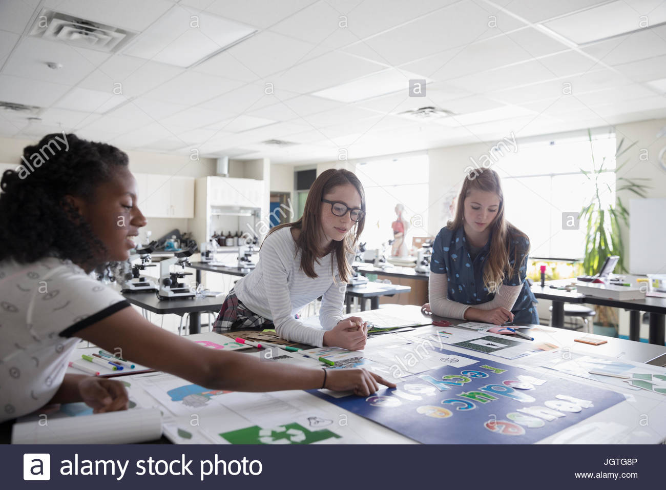 School supplies girl hi-res stock photography and images - Alamy