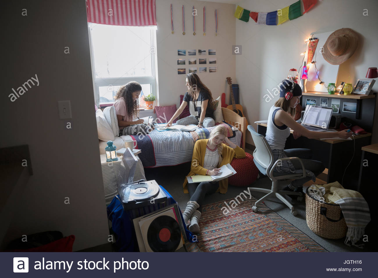 Dorm Room Stock Photos & Dorm Room Stock Images - Alamy