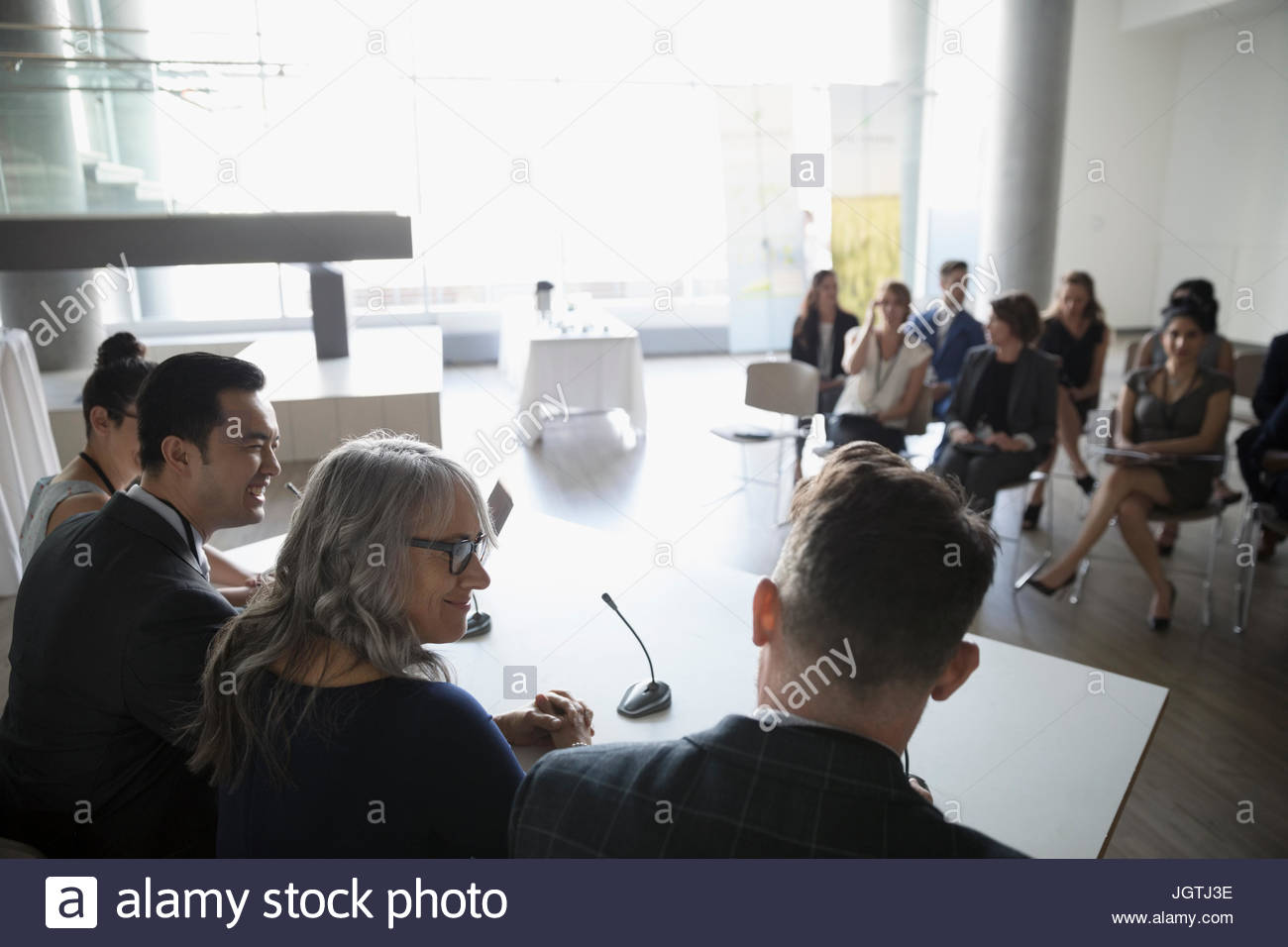 Women in leadership panel hi-res stock photography and images - Alamy