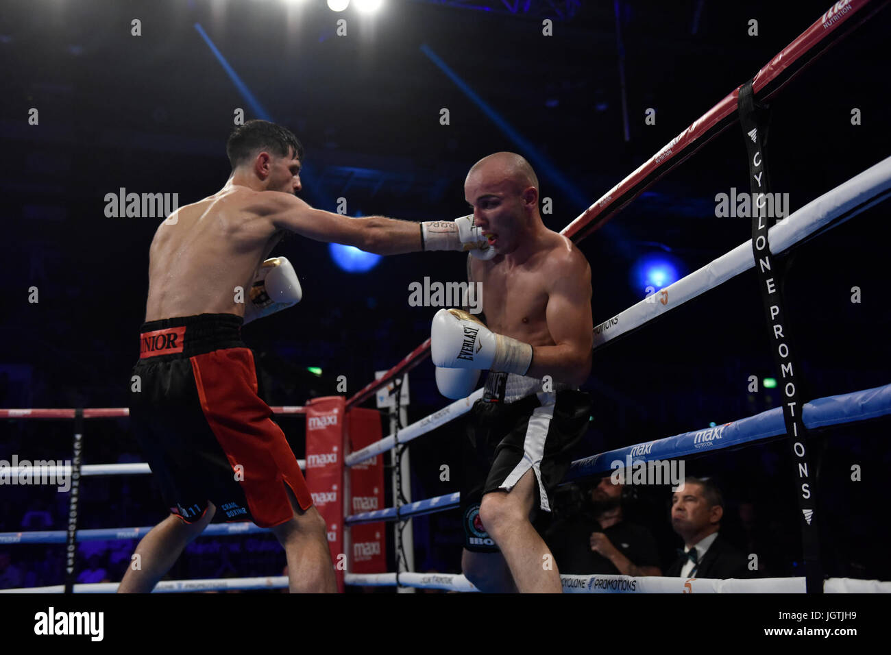 Ninth round hi-res stock photography and images - Alamy