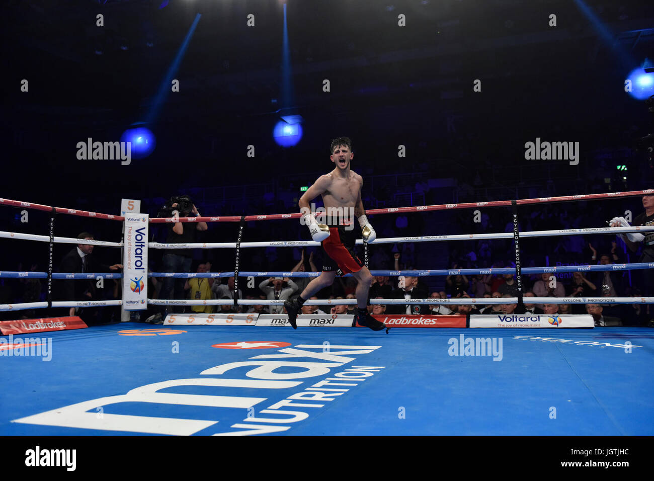 Jason easton boxer hi-res stock photography and images - Alamy