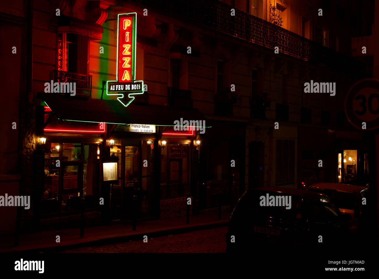 17° arrondissement, Ile-de-France, Paris, France Stock Photo - Alamy