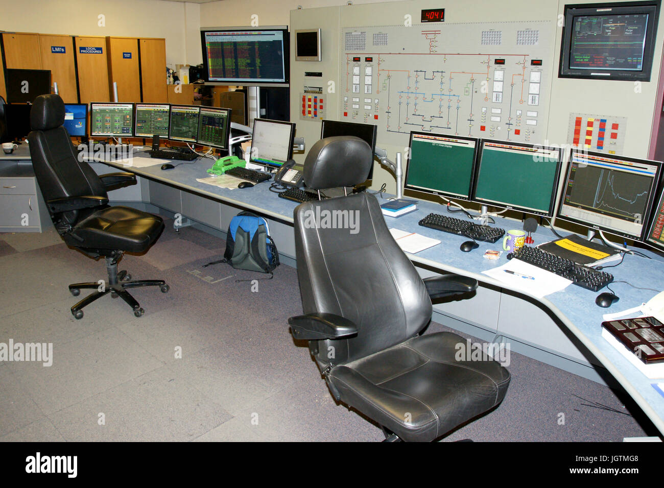 Power grid control room hi-res stock photography and images - Alamy